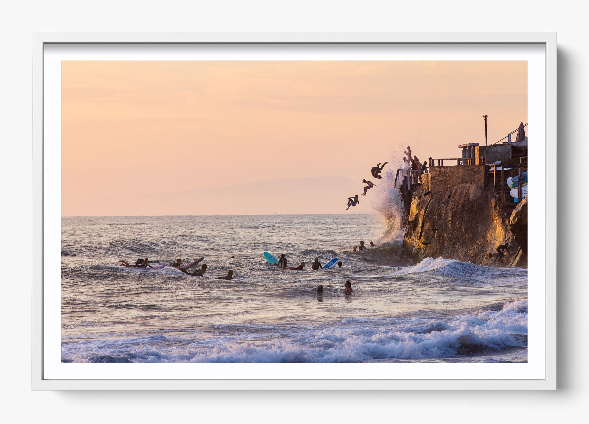 Surfs Up Encinitas – H E L M + O A R