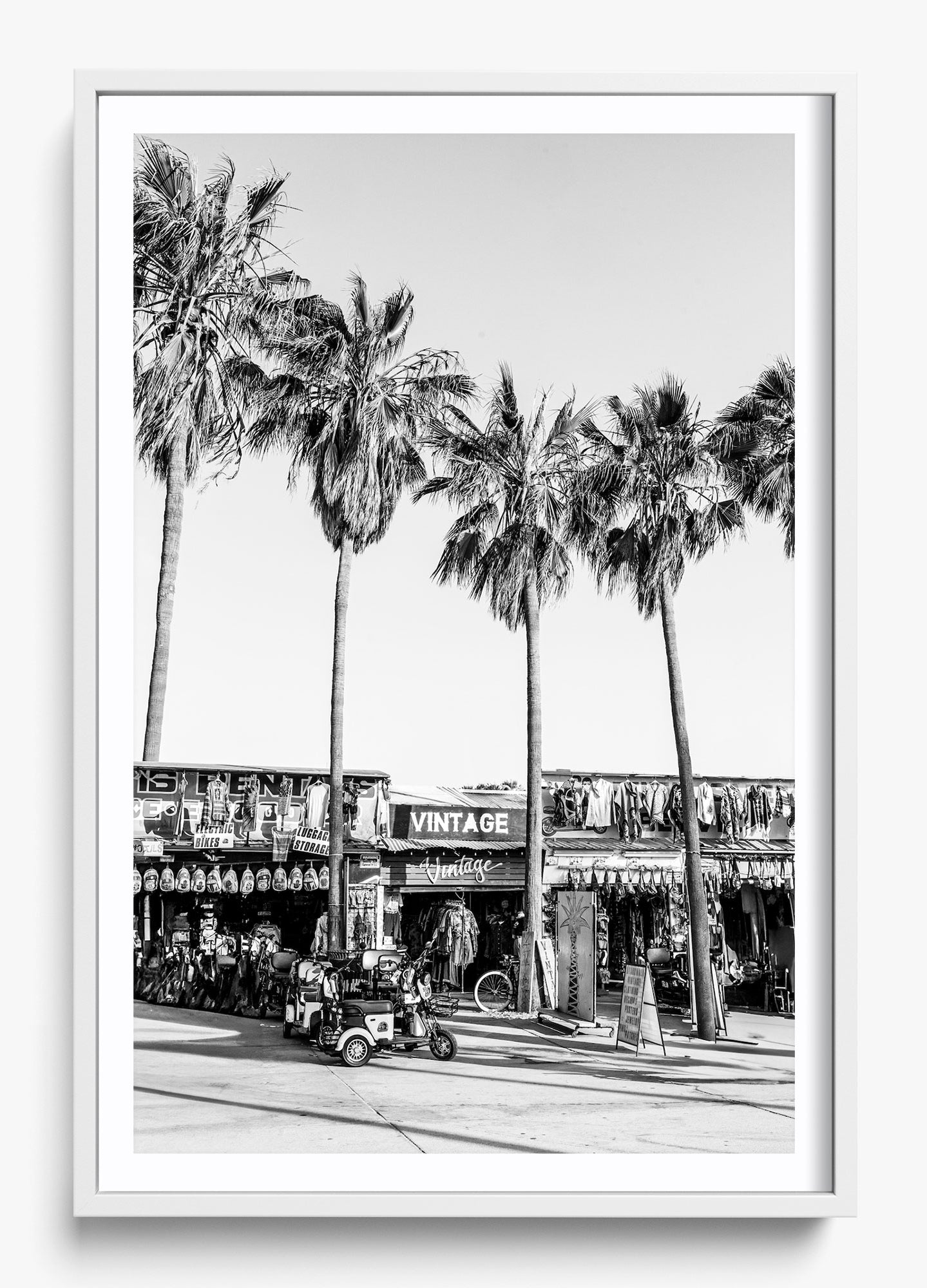 The Vintage Venice – H E L M + O A R